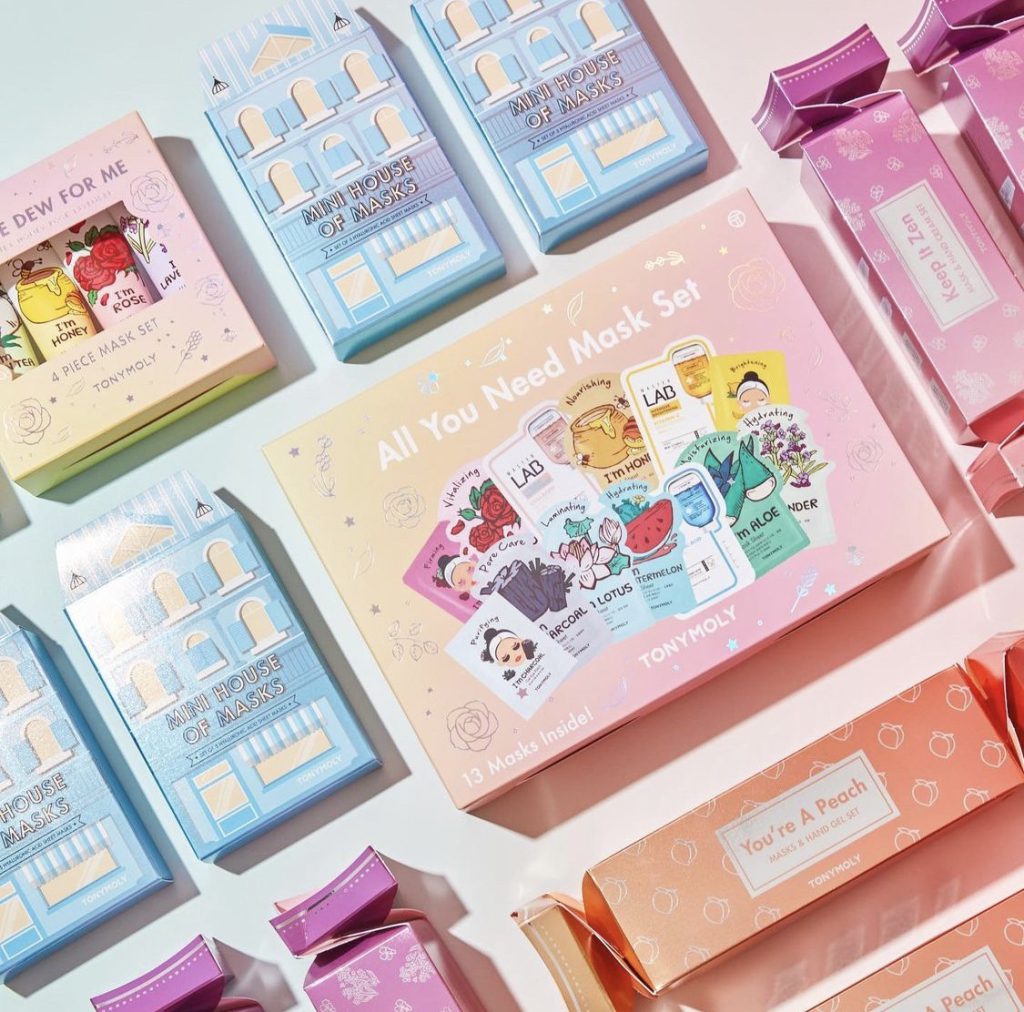 TONY MOLY (토니모리) ความสดใสของวงการเครื่องสำอางและสกินแคร์